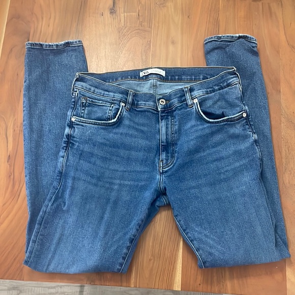 Zara | Jeans | Zara Jeans In Blue Fade | Poshmark